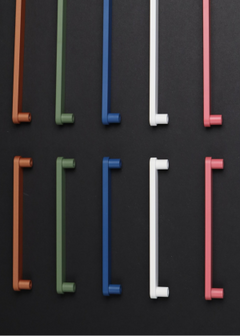 How to Pick Cabinet Hardware: Knobs vs Pulls | A Full Guide